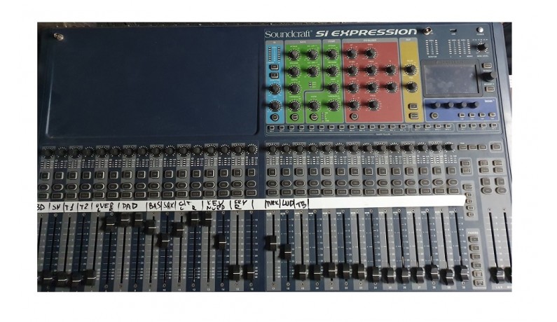 SOUNDCRAFT Si Expression 3 Мікшерний пульт цифровий | Купити в магазині ...